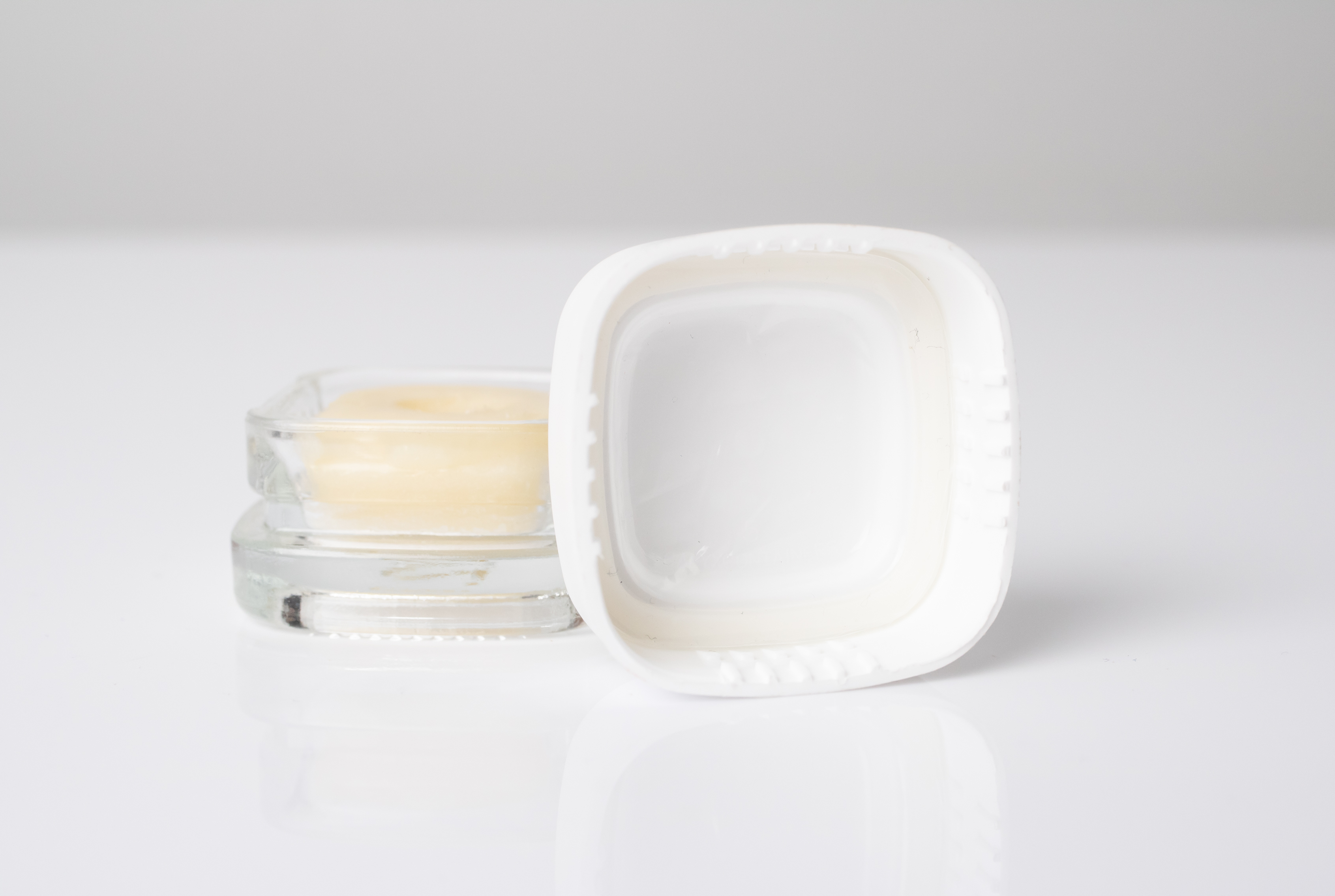 Calyx Containers: Premium European Glass Packaging